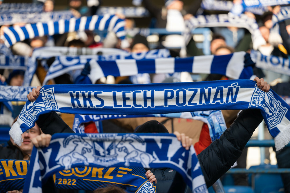 Kibice Lecha i ŁKS-u zniszczyli sektor gości na Widzewie - Kibice.net